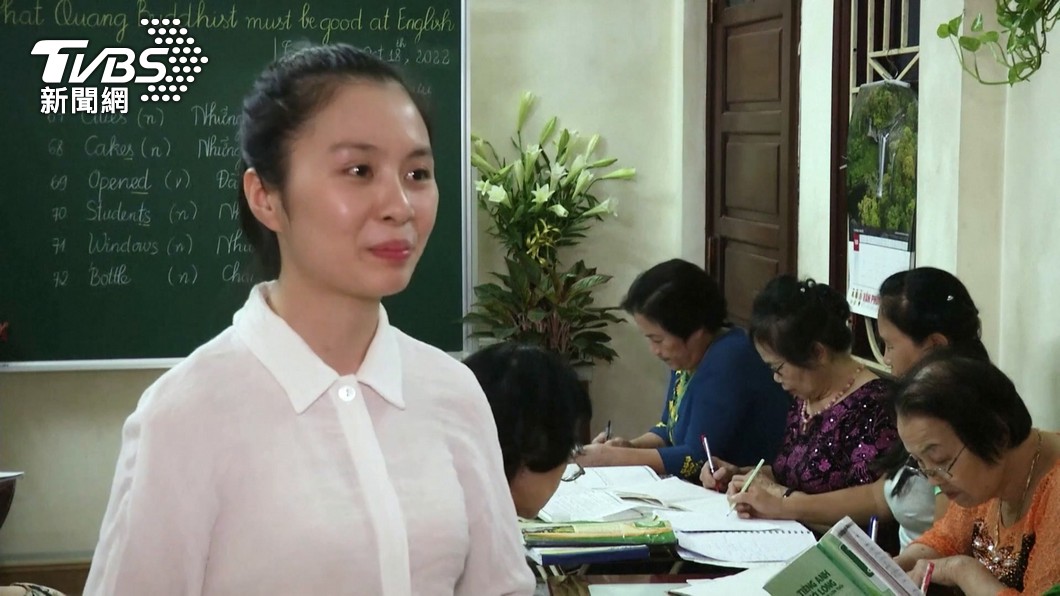 學習不嫌晚！ 越南阿嬤揪團「烙英文」防老化│TVBS新聞網