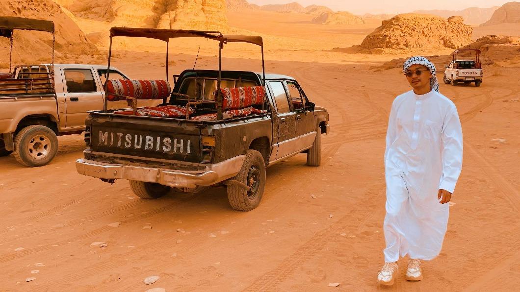 DJ HEAD奔約旦追星爽睡奢華星空帳 屢被搭訕原因曝光│TVBS新聞網