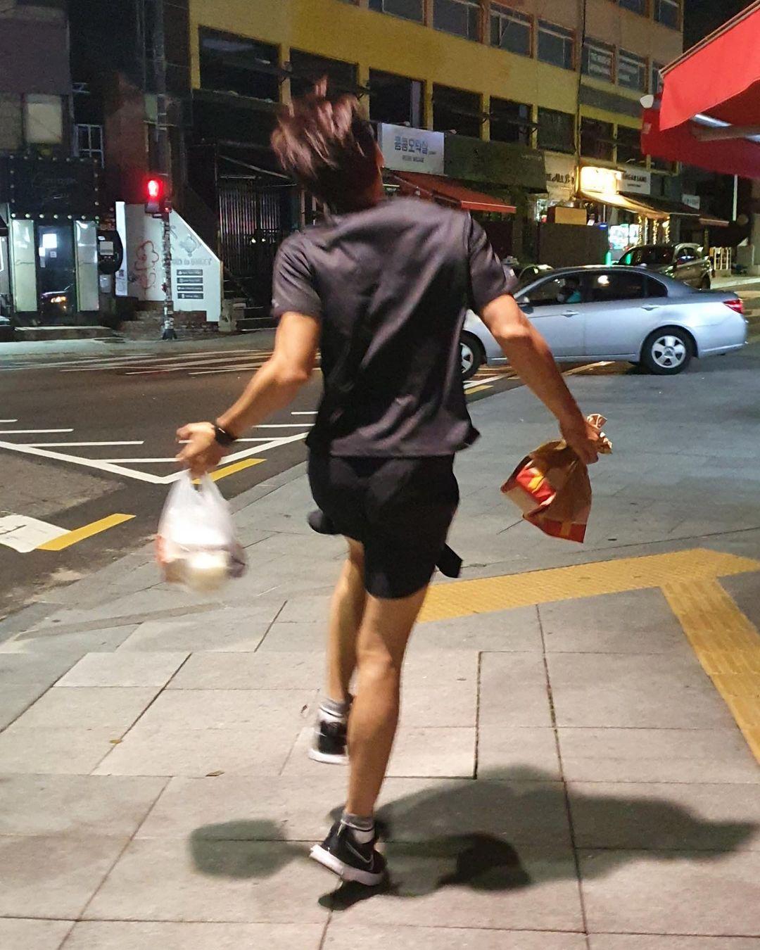 Rain親揭「發福到95公斤」黑歷史 胖到嚇傻：差點失去人生│RAIN│發胖│減重│TVBS新聞網