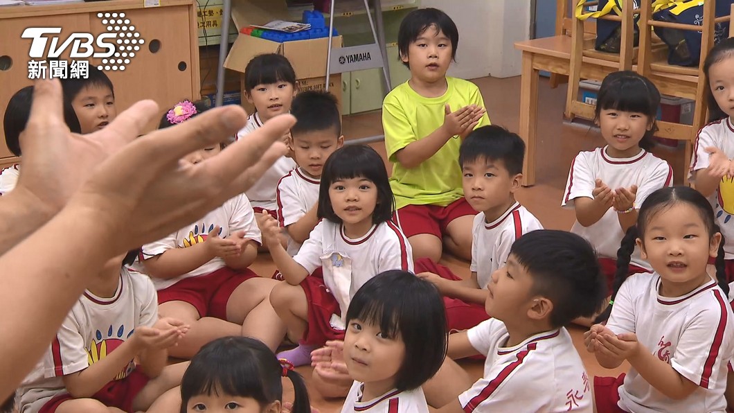 校園3/6可脫罩「特殊情況」加嚴 恐增師生衝突│TVBS新聞網