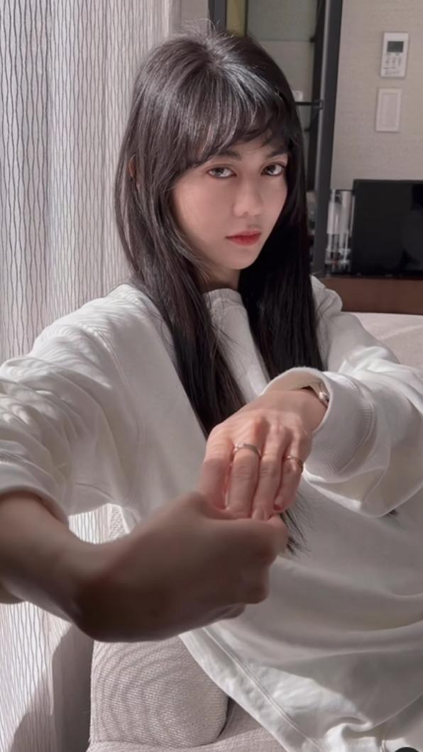 百萬網紅情人節爆「求婚成功」 羞曬戒指：She said yes│TVBS新聞網