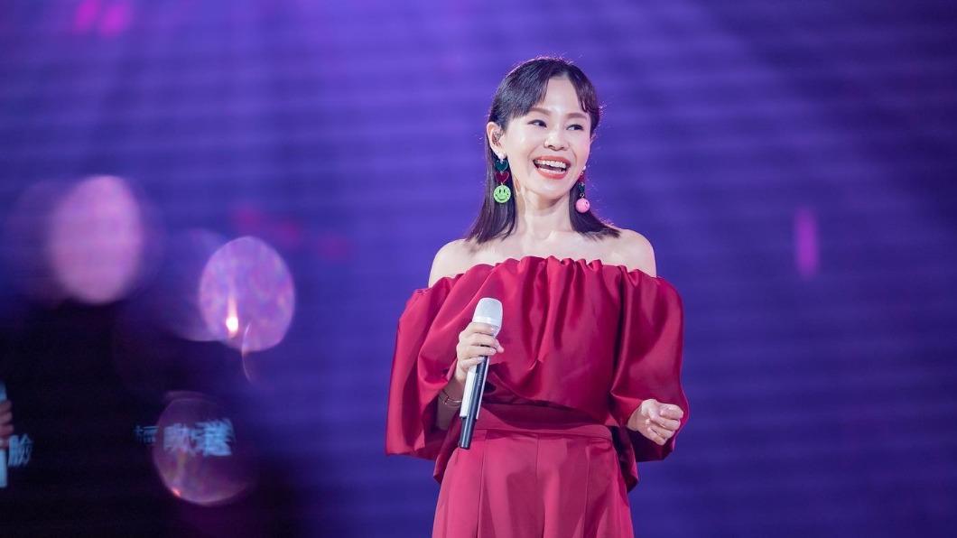 彭佳慧出手了！調教師弟Ozone當霸總 點名「他」最迷人│TVBS新聞網