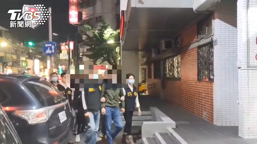 暴力討錢！ 為討400萬債黑幫5度砸民宅│TVBS新聞網