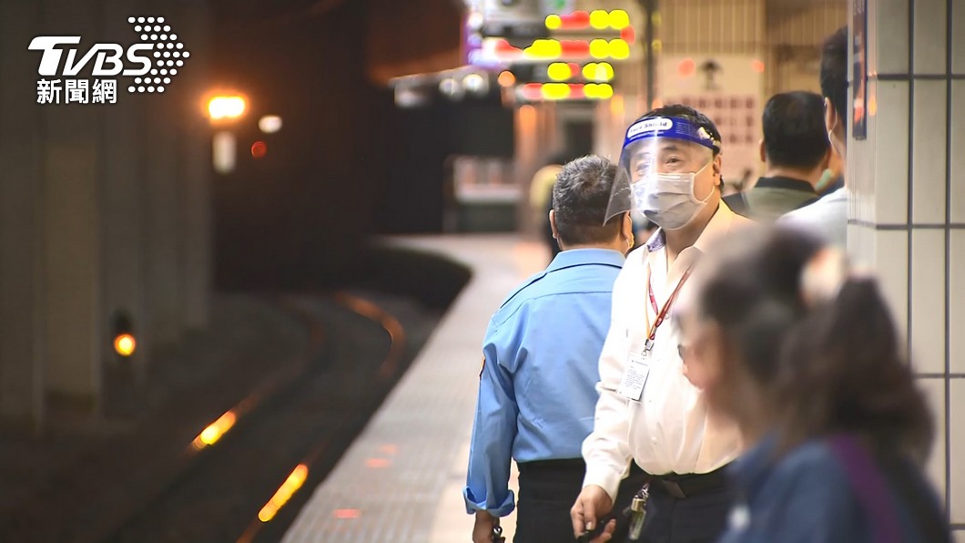 各餐廳戴口罩規範不同！ CECC：陣痛期到3/6│TVBS新聞網