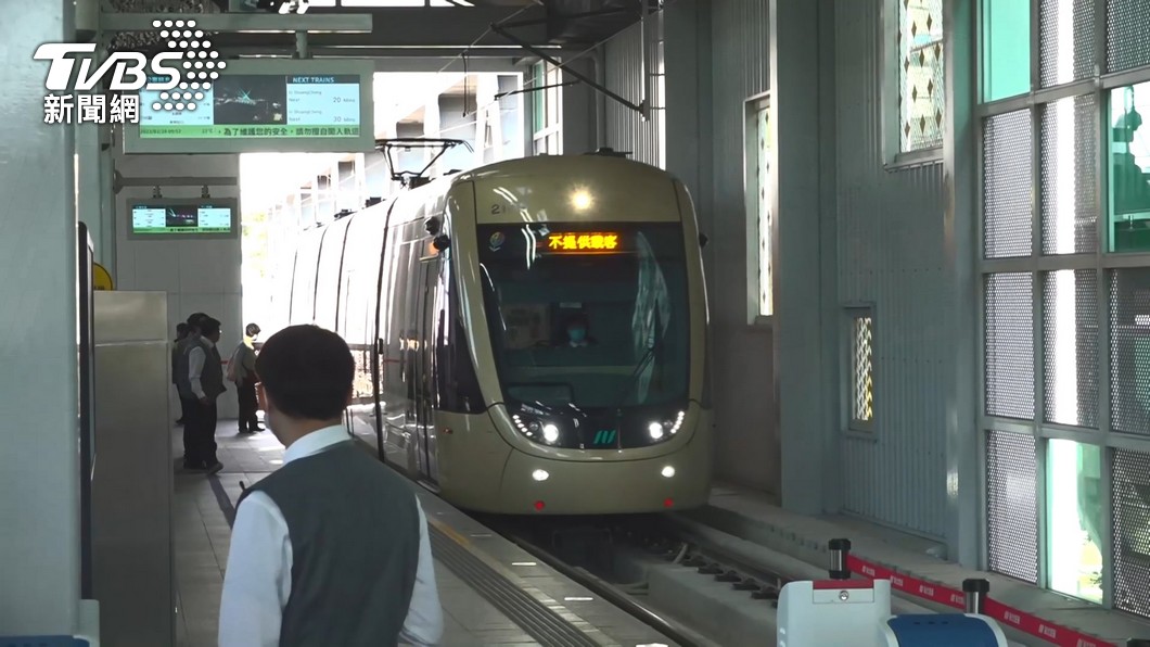 把握好天氣！228連假收假日 民眾搶搭安坑輕軌│TVBS新聞網