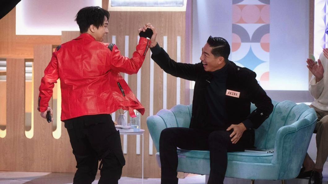 派翠克熱舞AKIRA太性感！大叔直球示愛「起反應」：下面脹脹的│TVBS新聞網