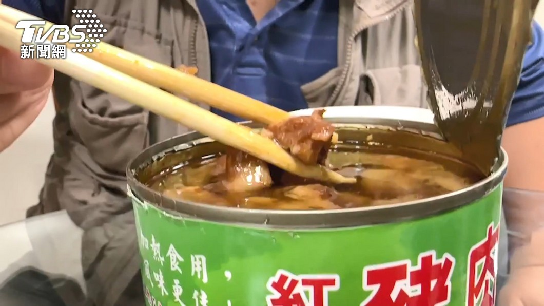 弟兄們肉來了！ C-130載5.2噸肉抵馬祖│TVBS新聞網