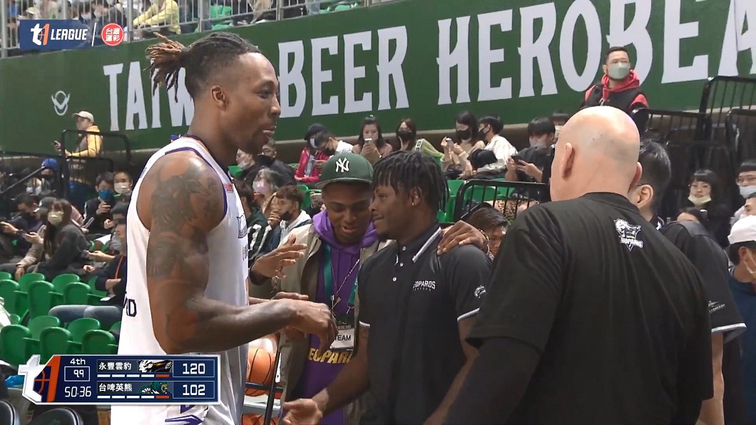 T1大亂鬥遭告發 台啤蔣淯安、林玠禾到案│TVBS新聞網