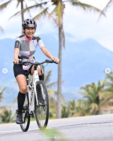 小嫻挑戰三鐵！整路小劇場不斷 終點前看見「她」差點噴淚│TVBS新聞網