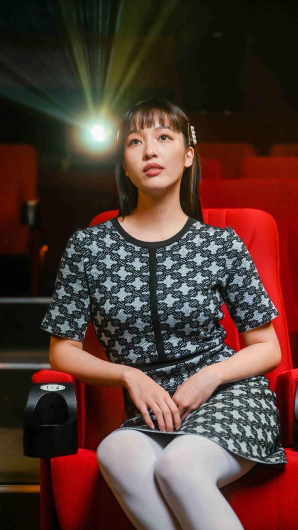 王渝萱、王渝屏姊妹檔接主持重任 不敢相信猛問「是不是搞錯」│TVBS新聞網