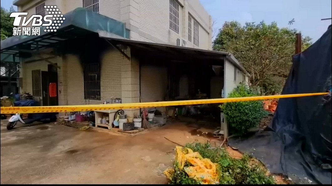 臥室爆炸聲後起火 透天厝火災1死3獲救│TVBS新聞網