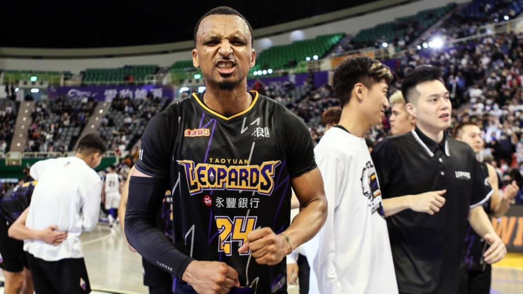 觀點／得分王卻因偷竊差點結束生涯？ 「雲豹KOBE」艾夫伯38歲迎來第2春│TVBS新聞網