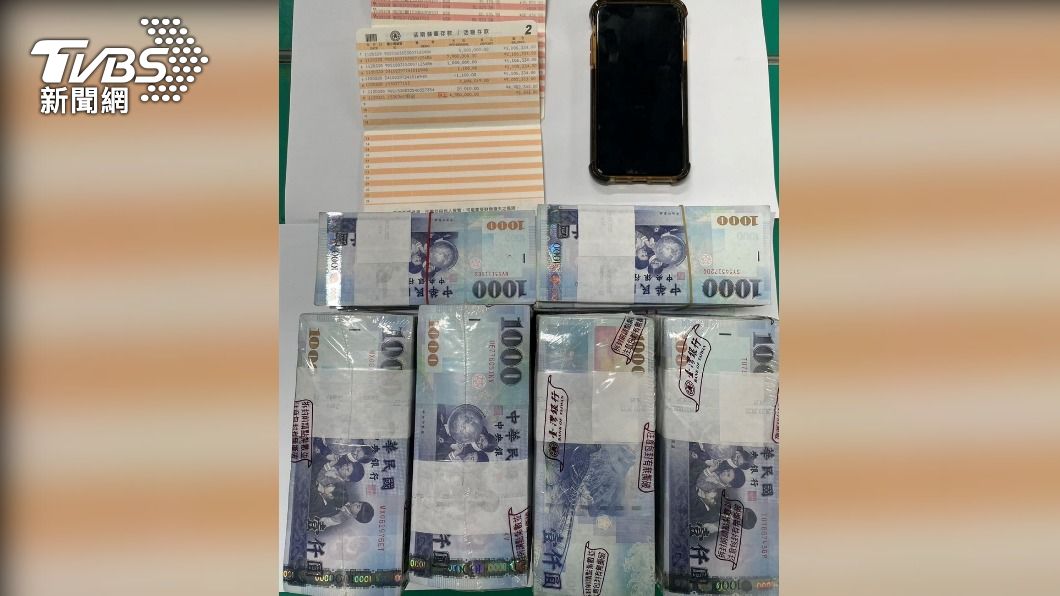 「500萬」太敏感！男領現金誆發薪水 行員眼尖揪出詐欺款│TVBS新聞網