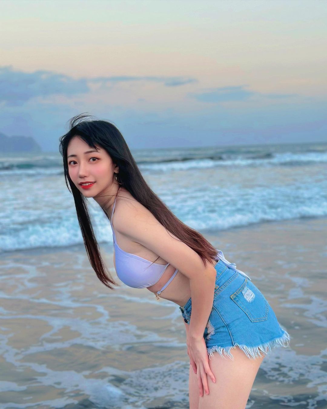 爸爸突從2公尺工地摔落！腦部開刀急搶救 正妹網紅淚求集氣│夜雨│意外│YouTuber│TVBS新聞網