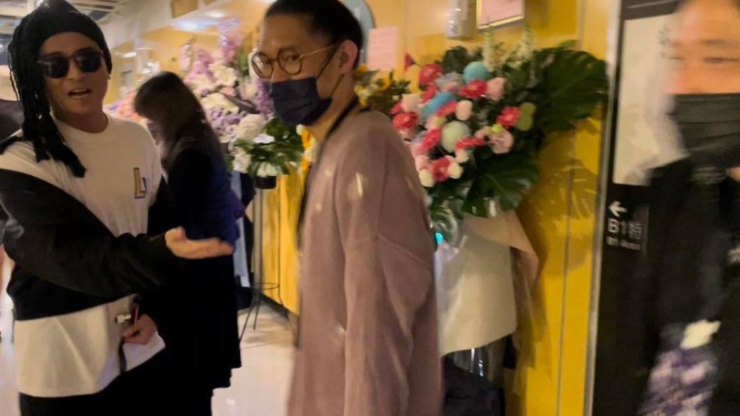 被問Energy何時合體開唱？ Toro現身小巨蛋回應了│TVBS新聞網