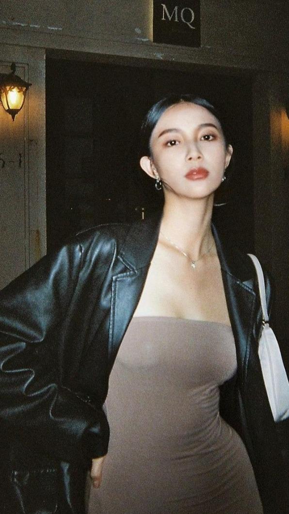 才認有固定對象！ØZI與辣模同遊泰國被抓包 超高顏值全看光│TVBS新聞網