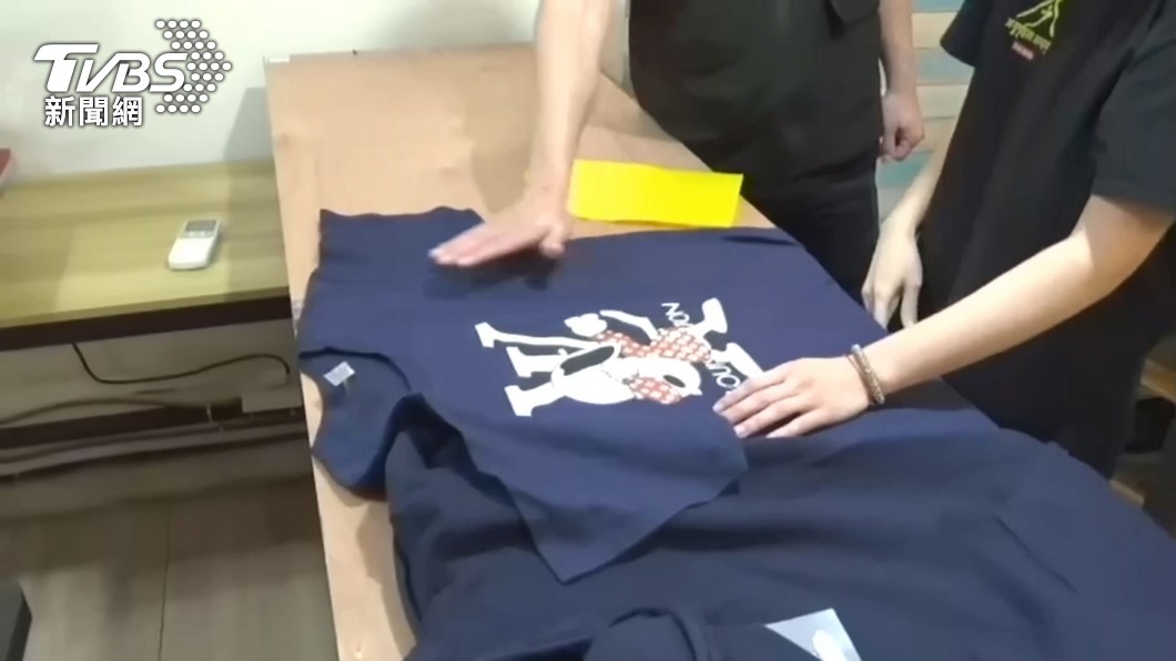 架網站賣「盜版LV」！ 仿冒集團2年撈500萬│TVBS新聞網