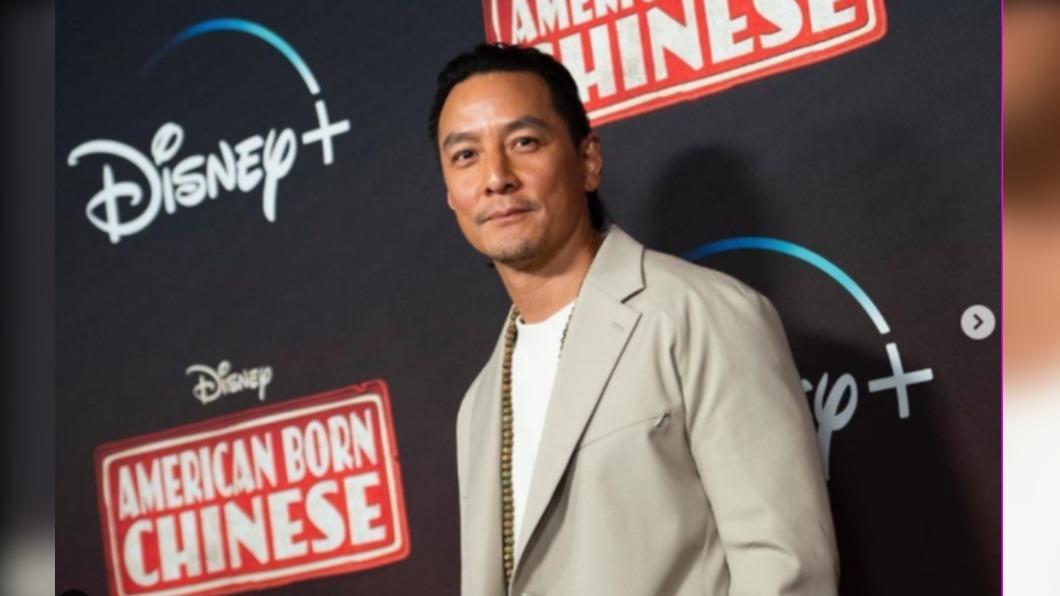 髮際線回來了！吳彥祖「帶鬍渣Man炸」 驚人對比照曝光了│TVBS新聞網