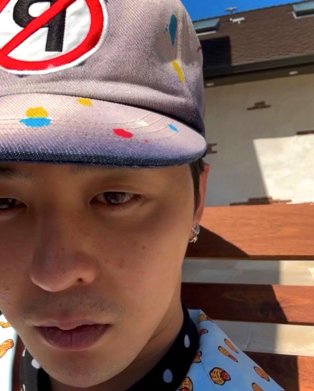 GD不當型男了！「零修圖素顏照」曝光 鬍渣+痘痘+黑頭全入鏡│TVBS新聞網