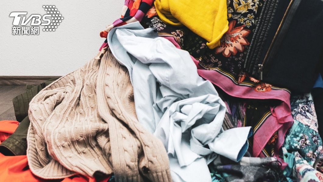 登機行李超重！她「2.5kg衣服套身上」通關笑：差點悶死│TVBS新聞網