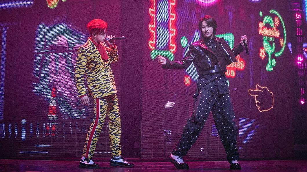 撞菜啦！Ozone煥鈞、哲言雙帥爭搶1女 結局神展開│TVBS新聞網