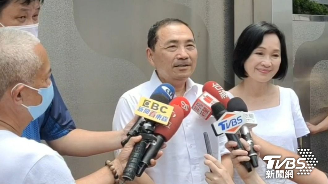 侯友宜南下拆彈「牛鬼蛇神說」 周典論當面籲：先讓郭董釋懷│TVBS新聞網