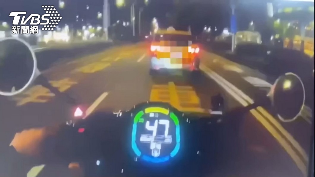 跑給警察追 運將拒檢街頭飆 酒測值0.71│TVBS新聞網