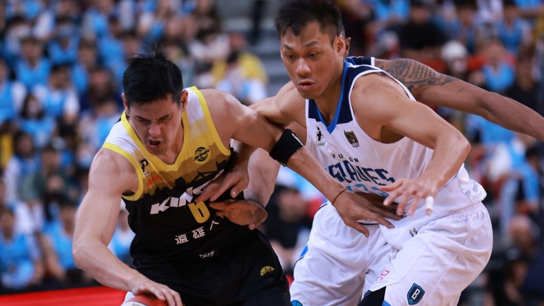 PLG／牧倫斯28分領軍！聯手「曼尼高大三元」 國王2：2扳平勇士│TVBS新聞網