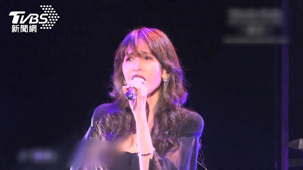 61歲你信？張學友巡演劈「一字馬」 笑喊：別以為褲子緊│TVBS新聞網