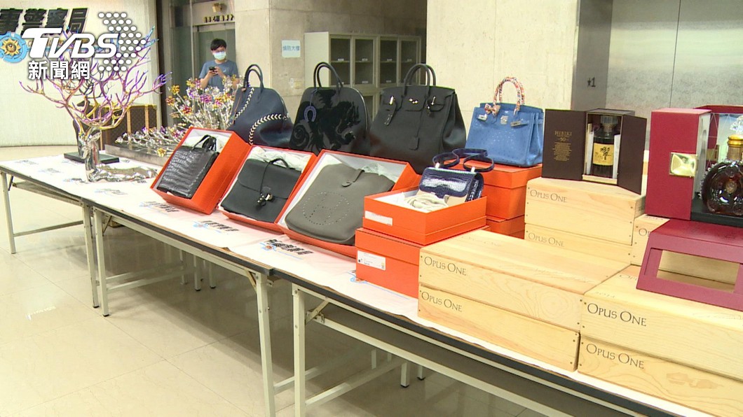 im.B吸金案拍賣會 144支紅酒拍定逾260萬│TVBS新聞網