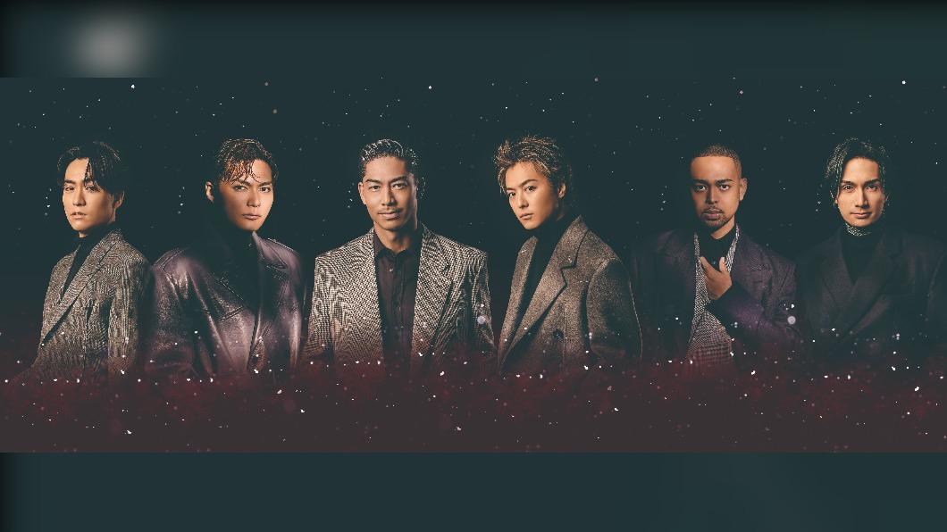 五月天不唱了？超犀利趴「改玩脫口秀」 日本天團跨海助陣│超犀利趴12│告五人│AKIRA│TVBS新聞網