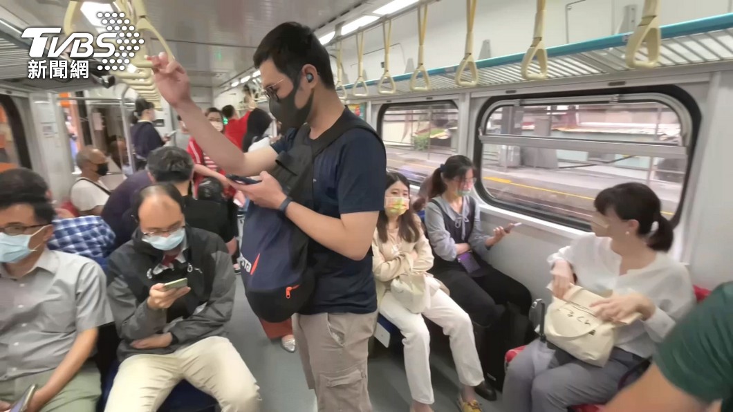 台鐵提調價案最高貴27% 王國材：年底前不漲│TVBS新聞網