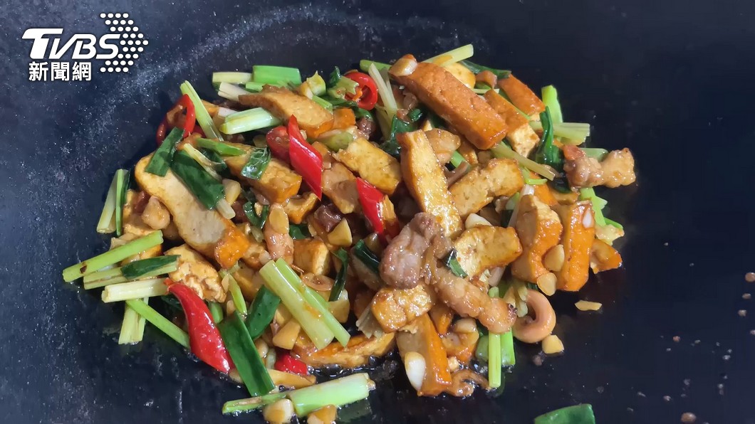 頭家森77！參賽沒得獎 客家小炒特價77元│花蓮│客家小炒全國爭霸賽│沒得名│TVBS新聞網