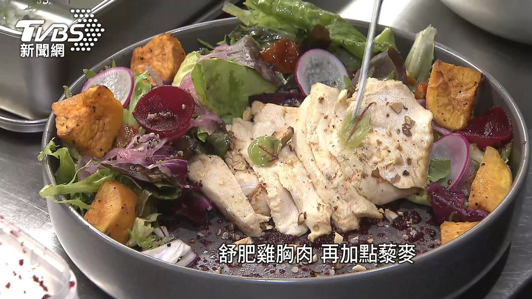 東區咖啡店可頌鬆餅變「韓法混血」 星二代韓菲也愛│TVBS新聞網