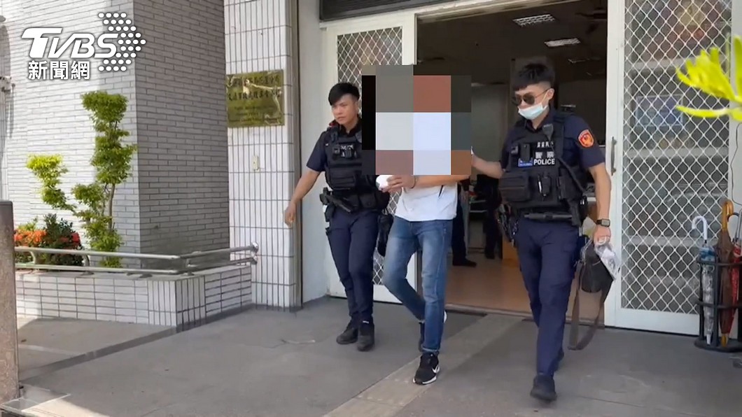 身揹3條通緝！ 遇警盤查「男狂奔百米」遭逮│TVBS新聞網