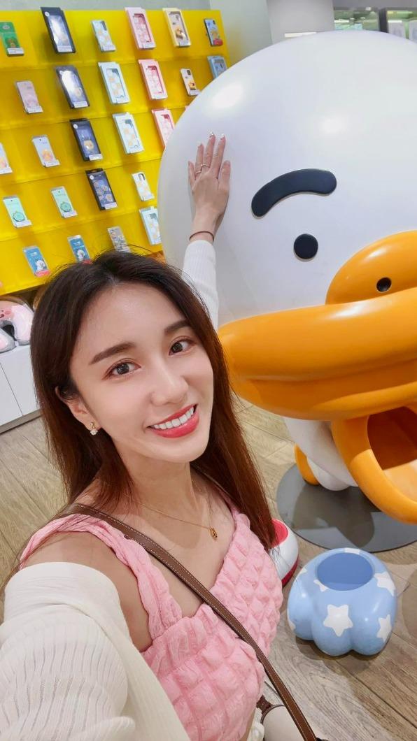 Apple自爆15歲試鏡「脫內衣」 要求全裸檢查疤痕：加害者已得教訓│TVBS新聞網