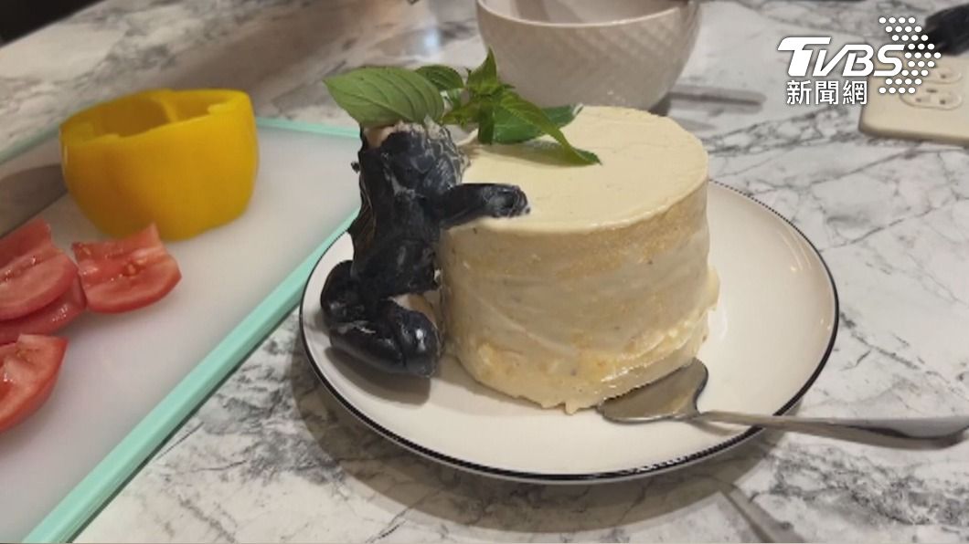 Controversial frog cake sends shockwaves through Taiwan│TVBS新聞網