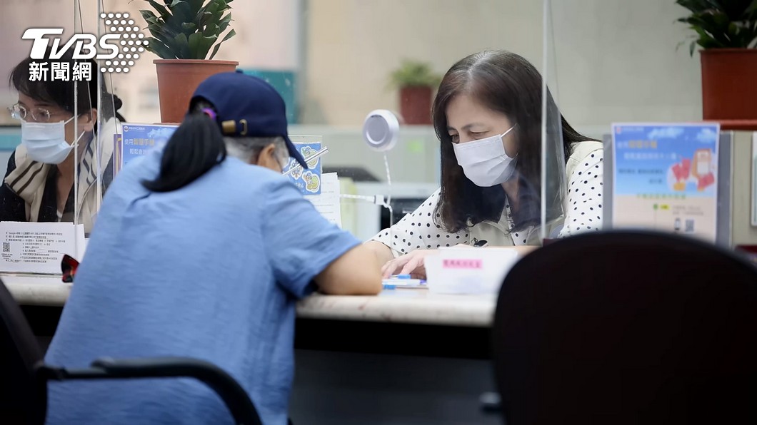 殘酷真相！勞保年金平均月領18K 專家:退休每月6萬才夠│TVBS新聞網