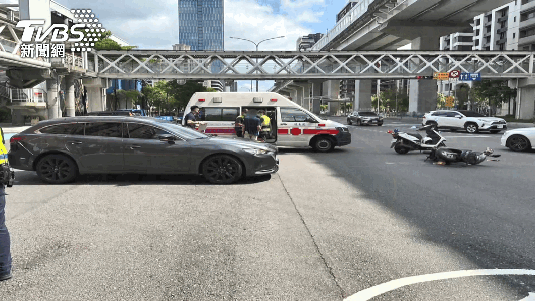 累犯！藥師「酒駕」送貨撞倒騎士 酒測值1.38│TVBS新聞網