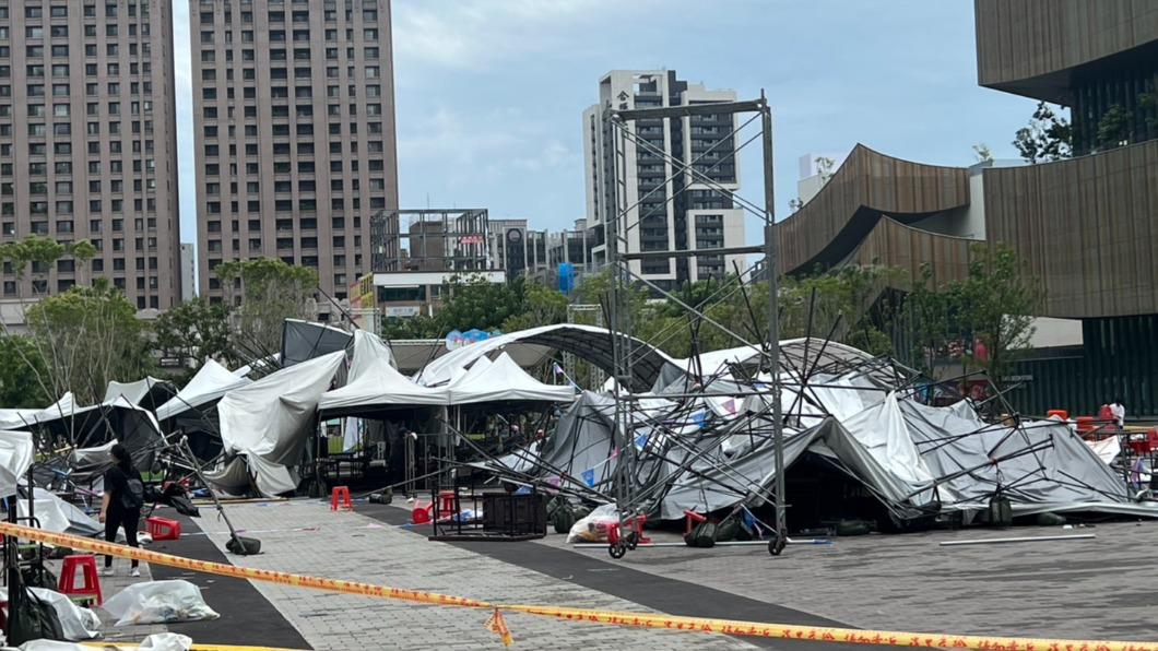 桃園沒風雨不放颱風假？綠議員：風很大、啤酒節舞台全毀│TVBS新聞網