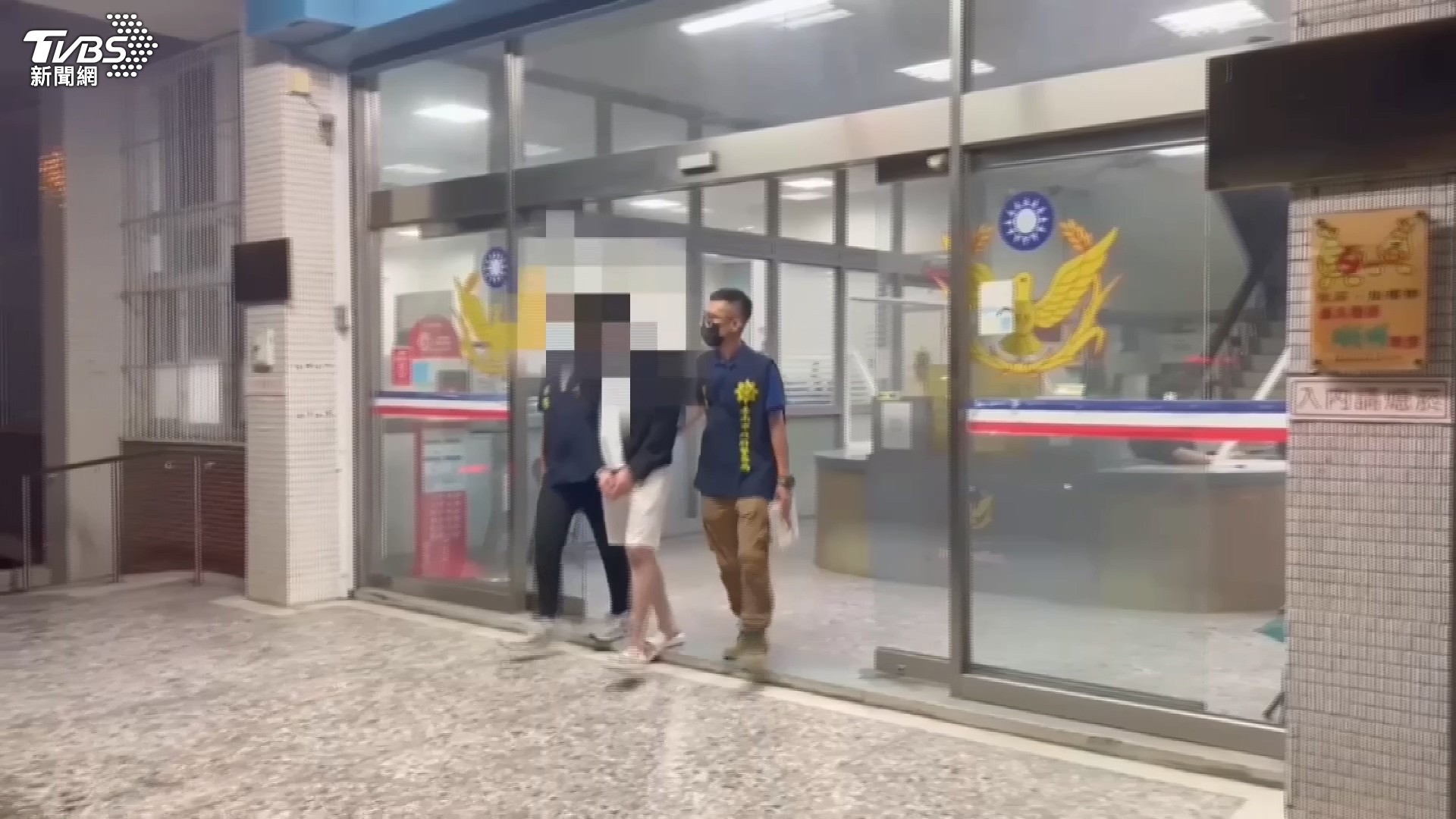 數錢數到手抽筋！贓款破1千萬 警罕動用「點鈔機」│TVBS新聞網