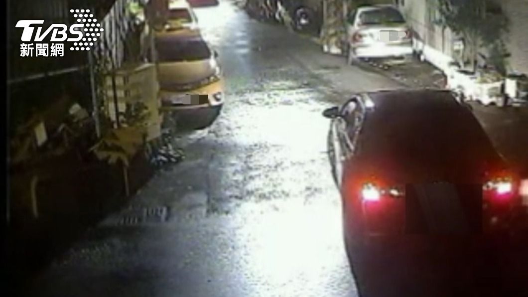 僅為7000元！高雄5惡煞深夜登門砍殺 逃逸追緝中│TVBS新聞網