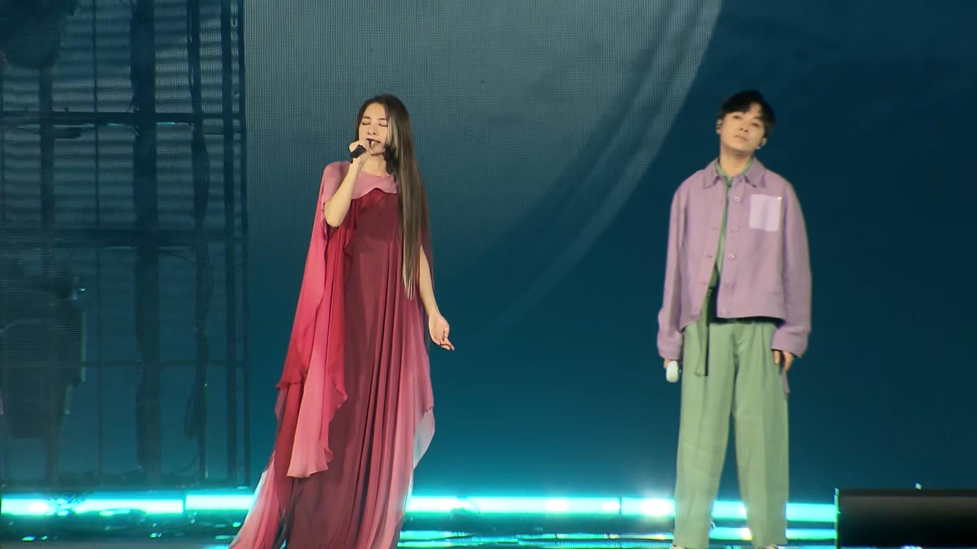 田馥甄攻蛋壓軸邀青峰！加碼唱S.H.E金曲│TVBS新聞網