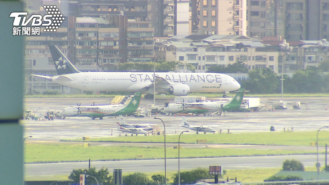 夢幻客機出任務！ 波音787-10首航松山至羽田│TVBS新聞網