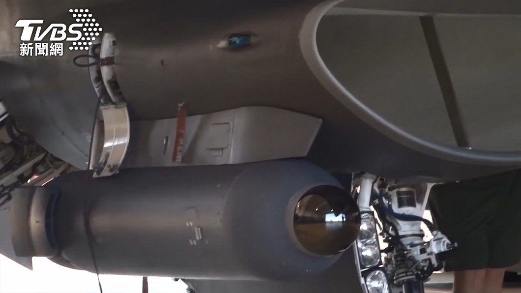 價值5億美元！ 美國宣布售台「隱形戰機剋星」IRST莢艙│TVBS新聞網