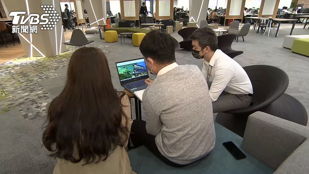 苦！一畢業先扛債 台灣學貸族達73萬人│TVBS新聞網