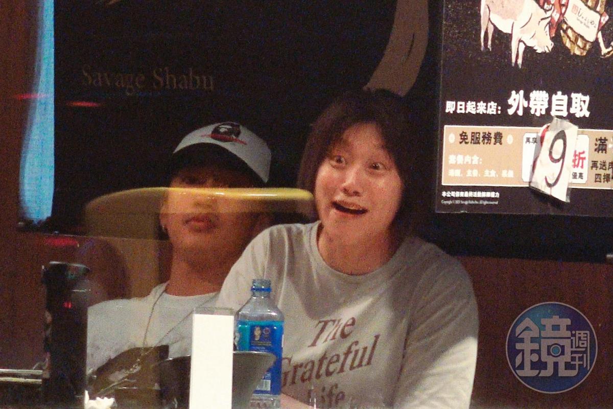 郭書瑤新歡降臨？拍電影結緣大陸嫩男 「深夜熱線」全被拍│TVBS新聞網