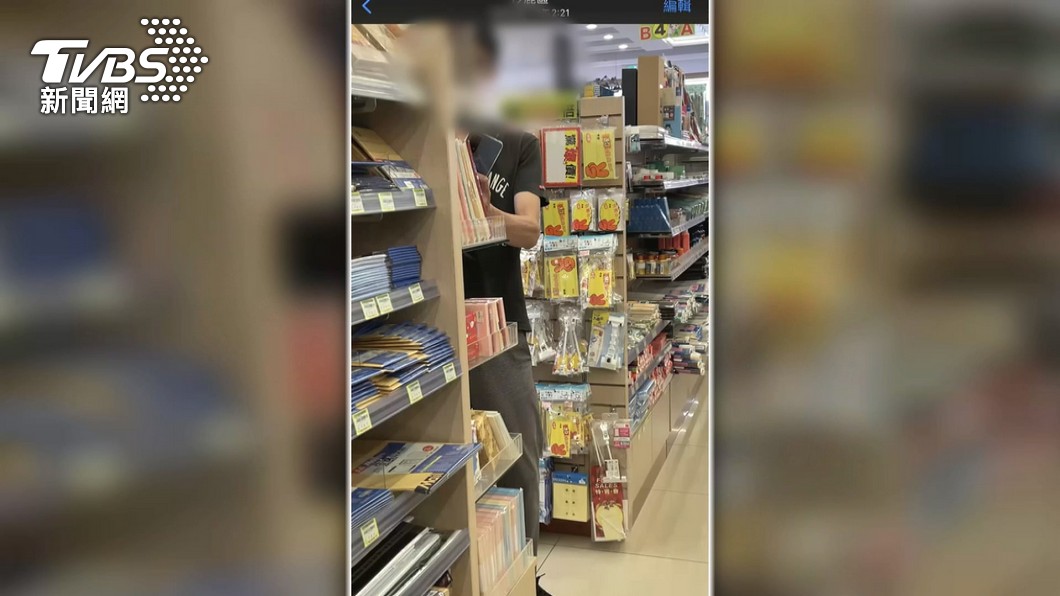 台中男疑性騷慣犯 逛藥妝店突蹲低遭抓包│TVBS新聞網