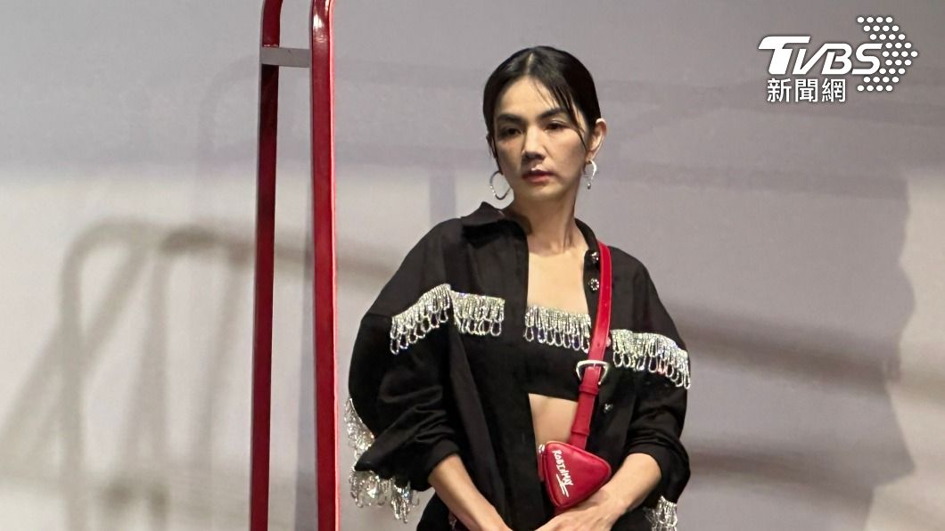 才陪Selina生產 Ella驚爆舊疾復發「停工」：左半邊麻痺│TVBS新聞網