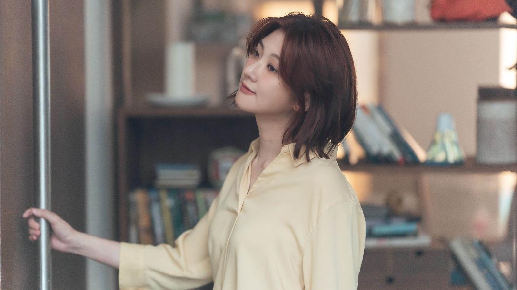 八點檔女星才結婚一年！爆與搬家工人車上激吻被拍 竟是前男友│TVBS新聞網